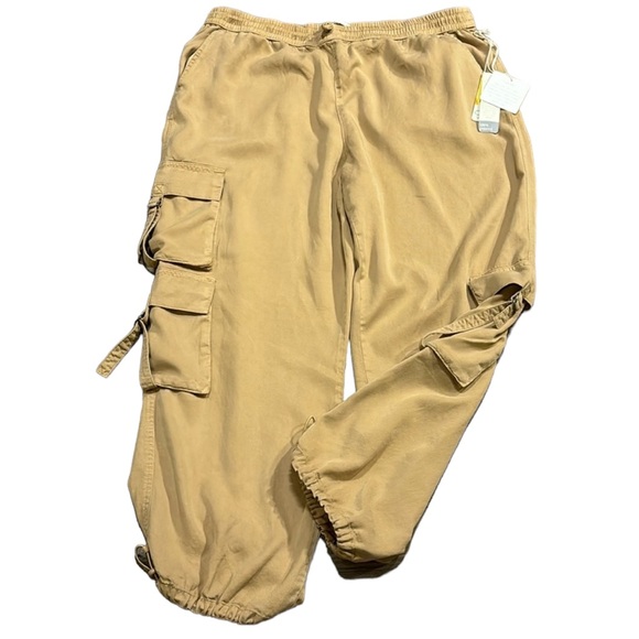 C&C California | Pants & Jumpsuits | Nwt Cc California Cargo Style ...